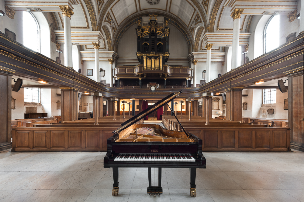 Professional Pianist in London - Yulia Vershinina-Mukhopadhyay